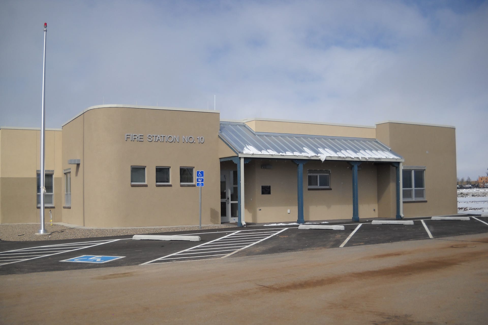 Santa Fe Municipal Airport Aircraft Rescue and Firefighting Building ...